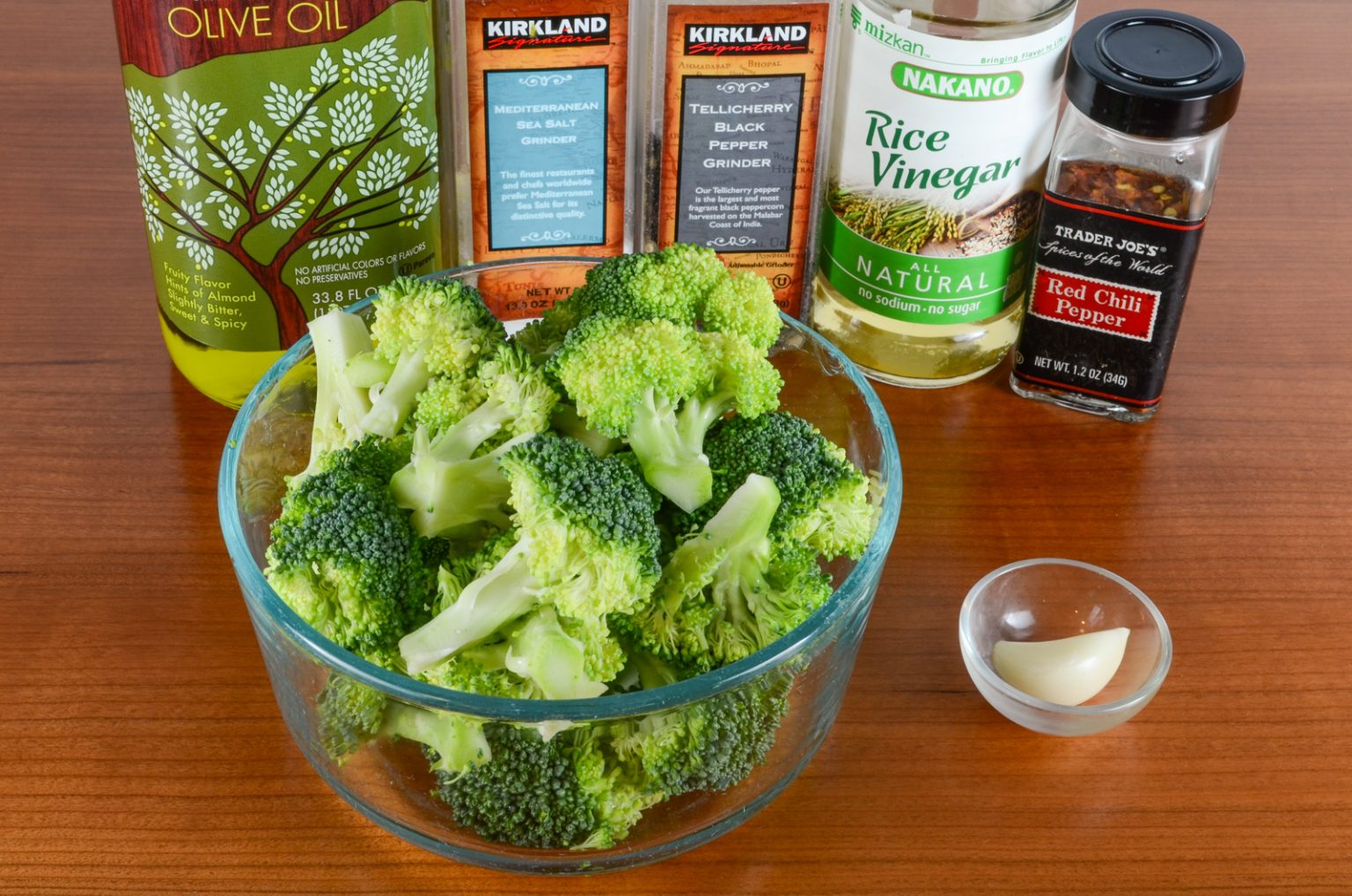 Spicy Broccoli with Garlic | For the Love of Cooking