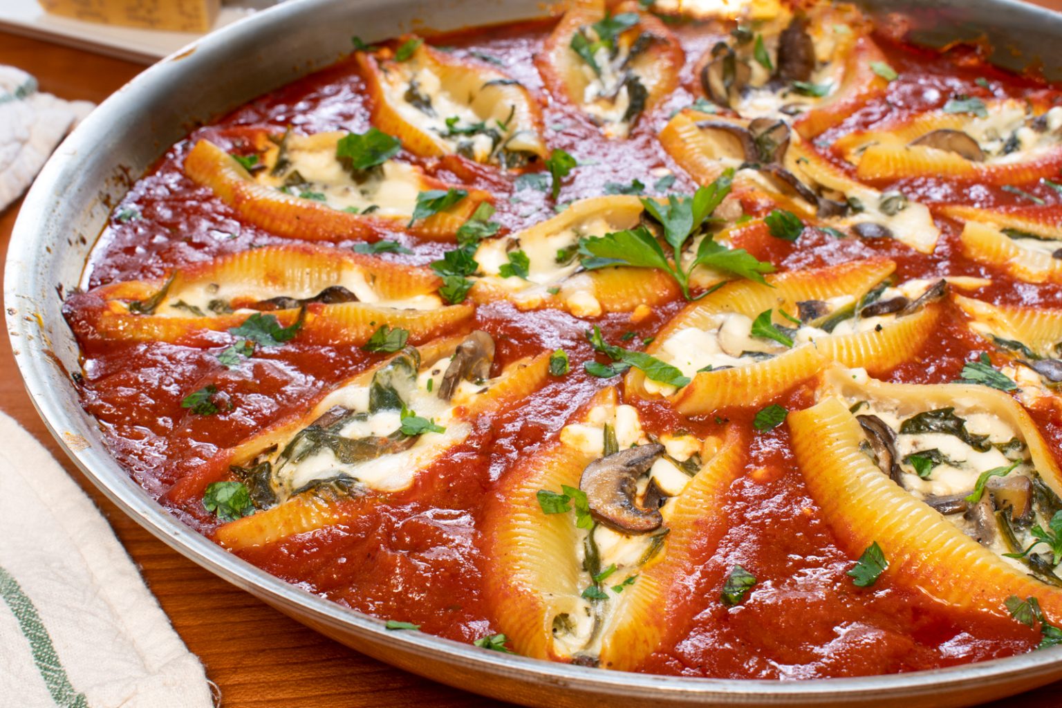 Vegetarian Skillet Stuffed Shells | For the Love of Cooking