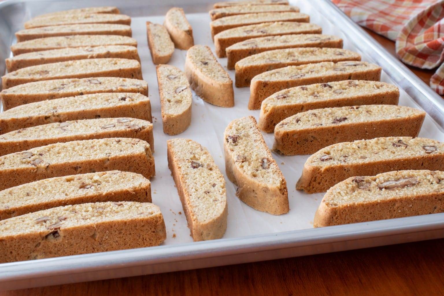 Brown Butter Pecan Biscotti | For the Love of Cooking