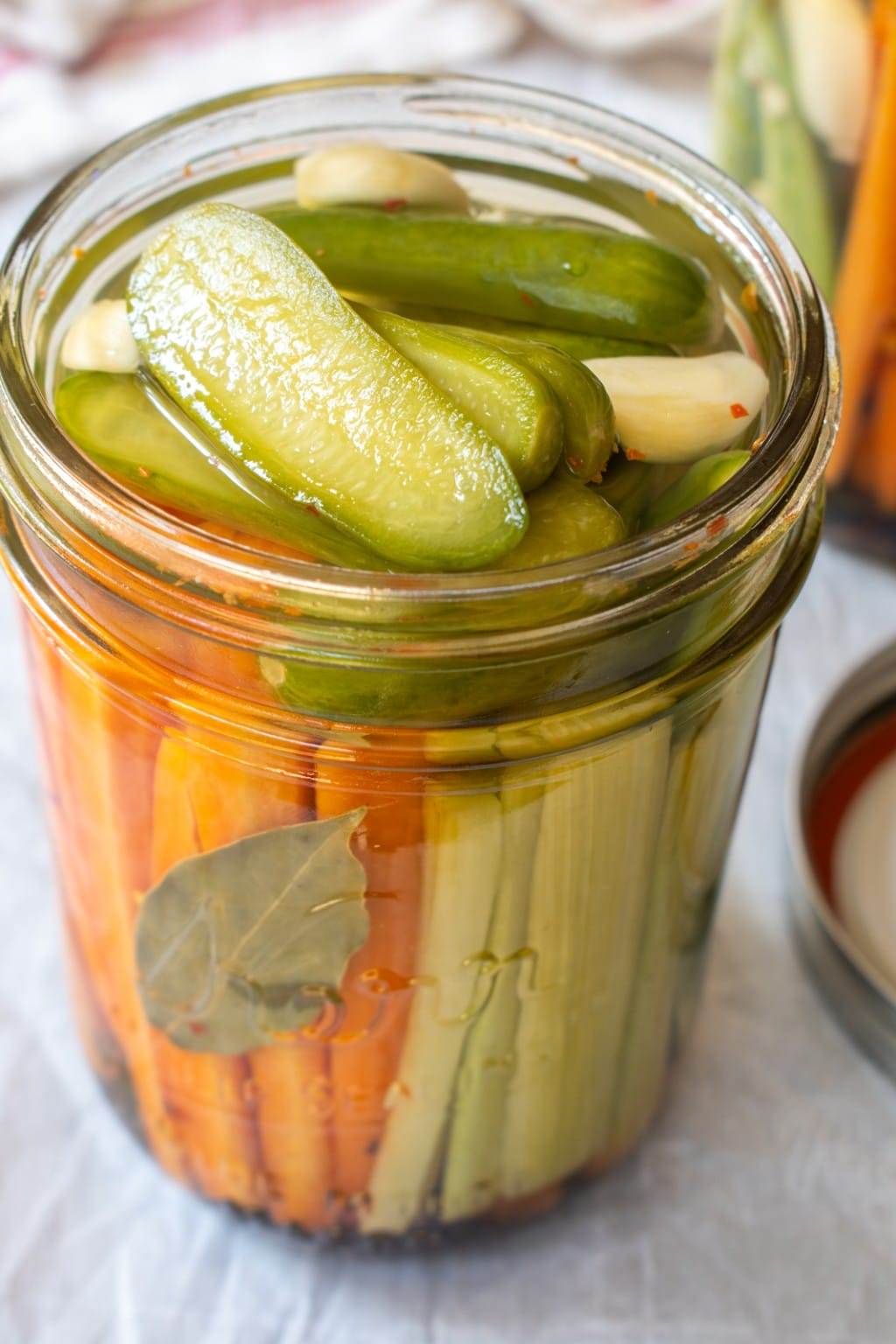 Spicy Quick Pickled Vegetables | For the Love of Cooking